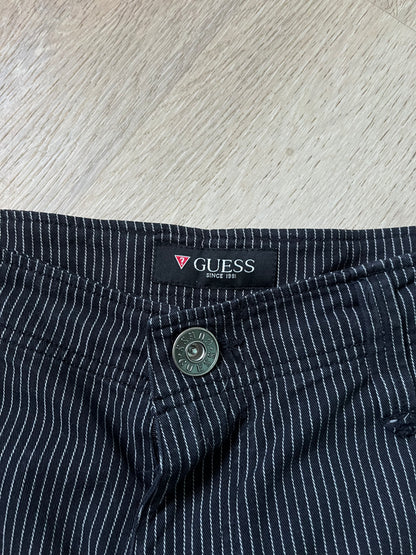 Guess Y2K Stripped Cargo Shorts – Gyvulys